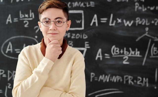 Perfectionism in Psychology: Traits, Causes, and How to Overcome ...